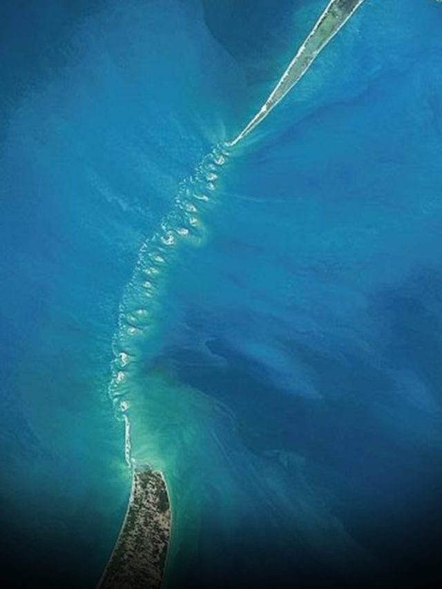 Stunning Images from Space Show 'Ram Setu' Alive - News24