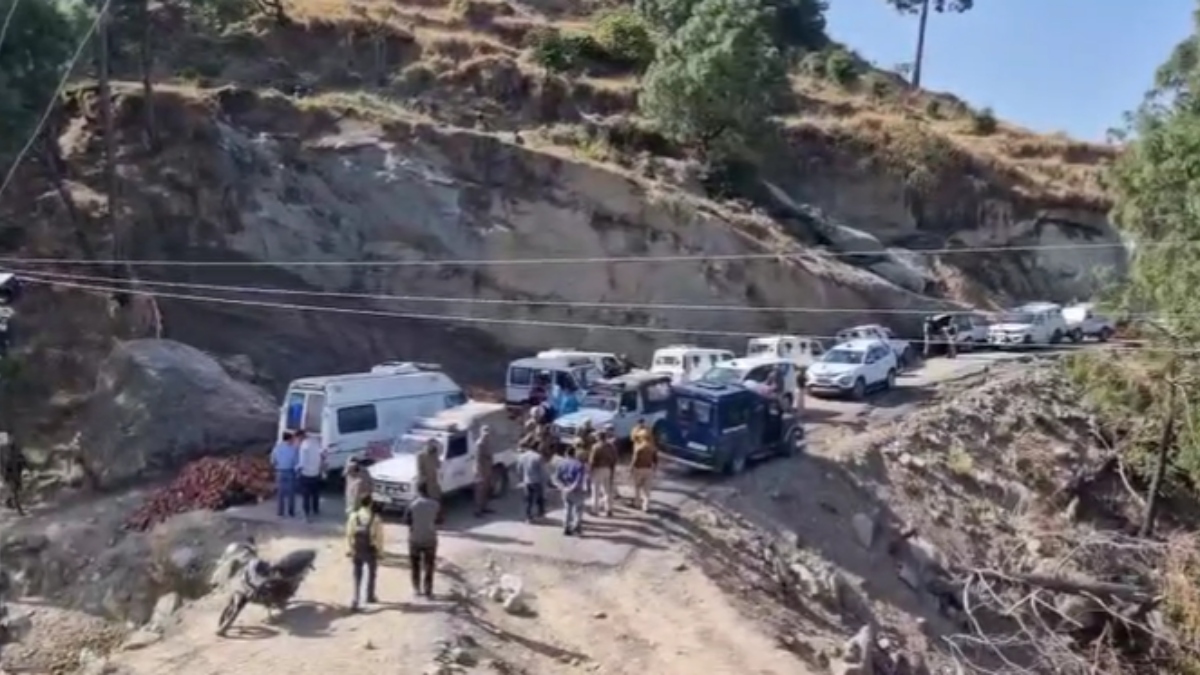 Jammu And Kashmir: 3 Police Personnel, 3 Terrorists Killed In 'Safiyan' Anti-Terror Operation In ...