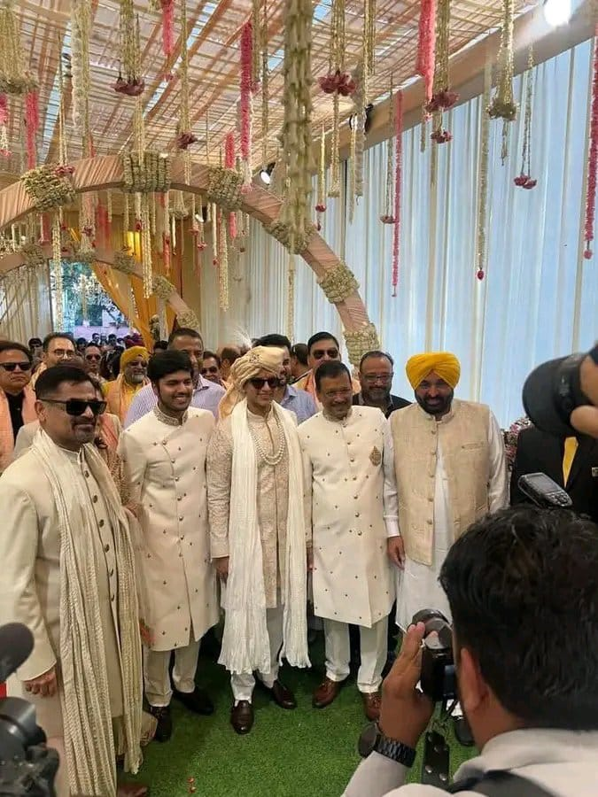 Arvind Kejriwal’s Daughter Harshita Ties The Knot With Sambhav Jain, Wedding Held At Kapurthala ...