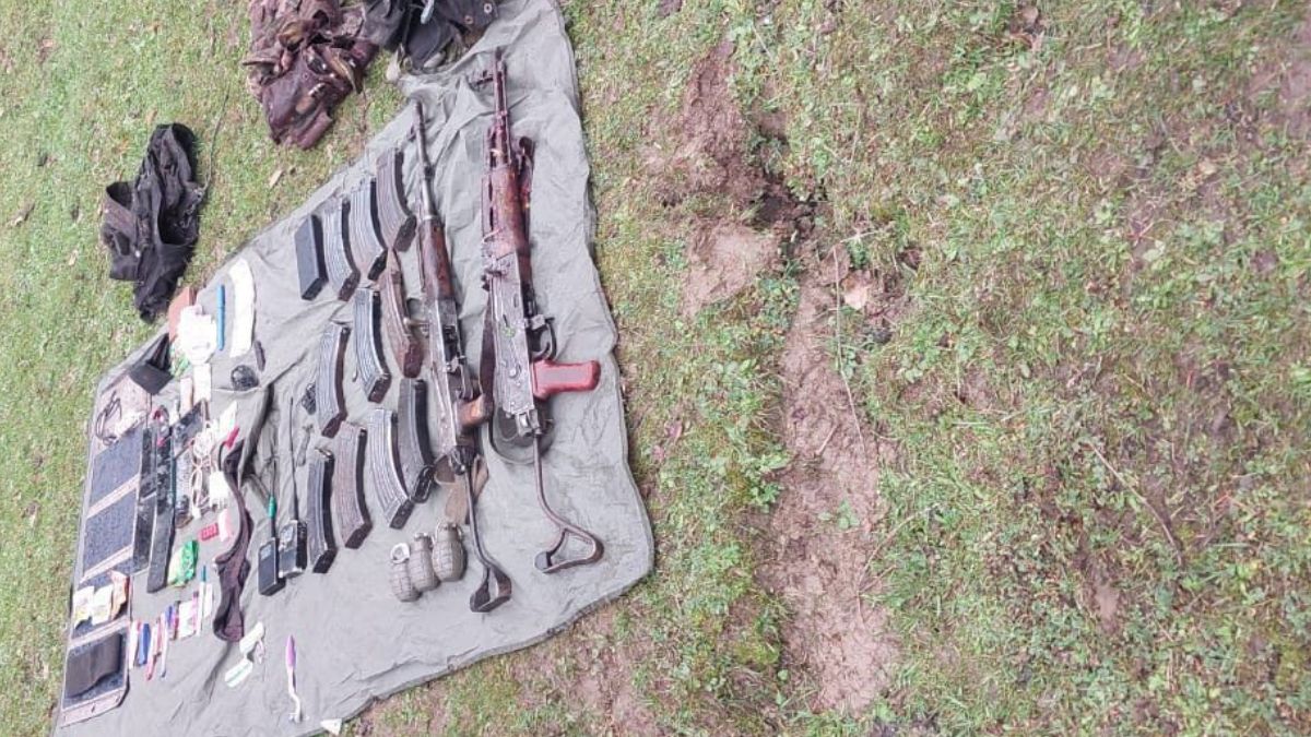 LeT Operational Commander Among Three Terrorists Killed In Shopian Encounter News24