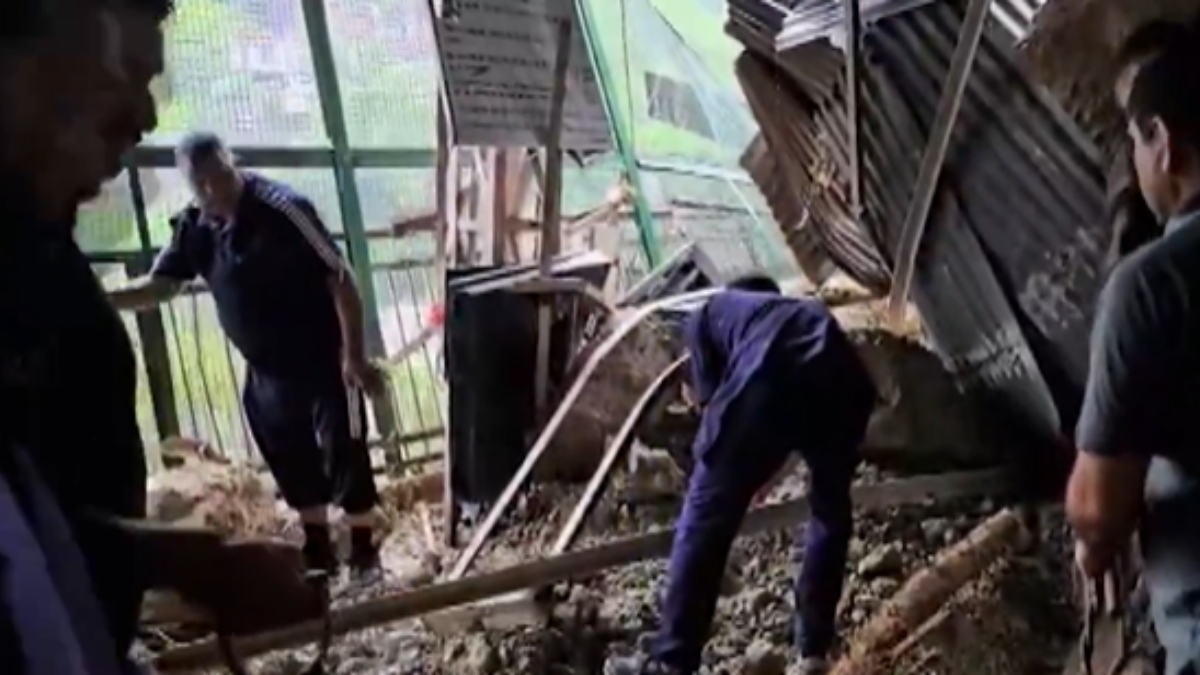 J-K: Landslide Hits Vaishno Devi Yatra Route In Katra After Heavy Rain, 4 Injured; Pilgrims ...