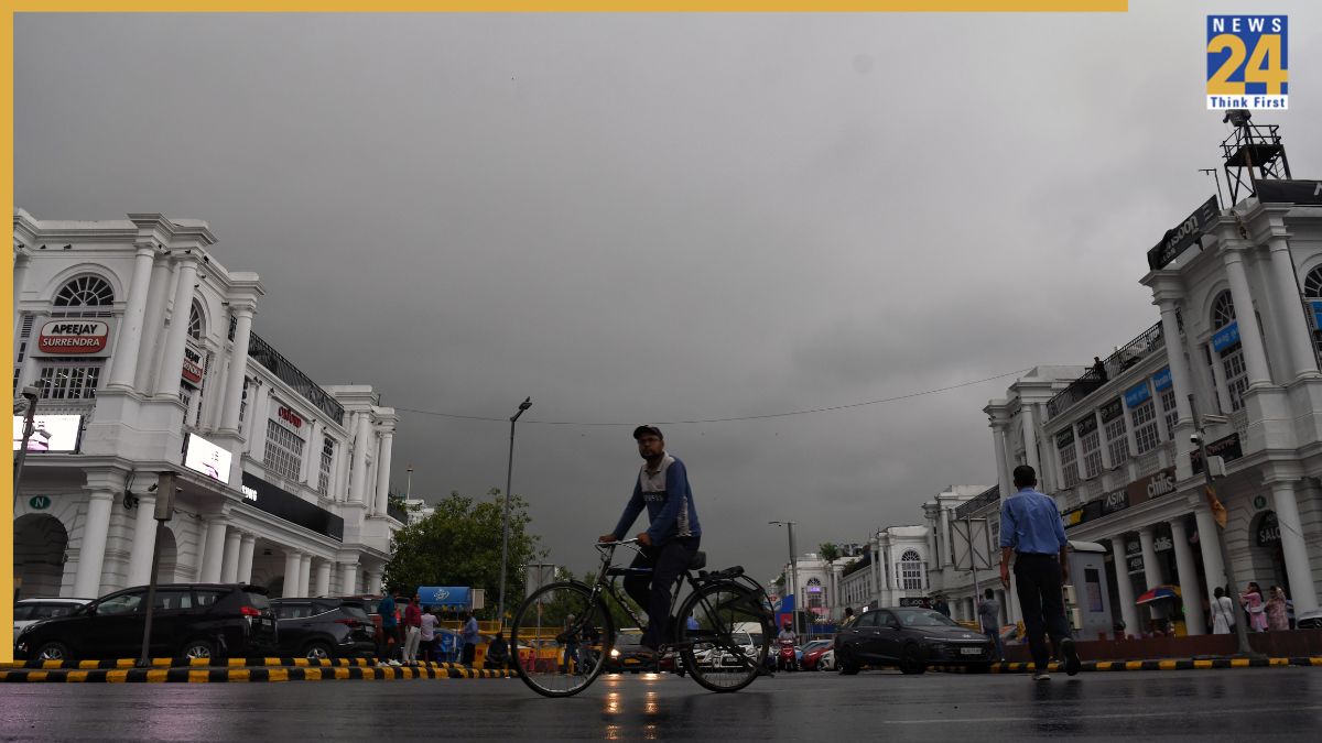 Delhi-NCR Turns Dark As Heavy Rain Lashes; IMD Issues Red And Orange Alerts Across India-Check ...