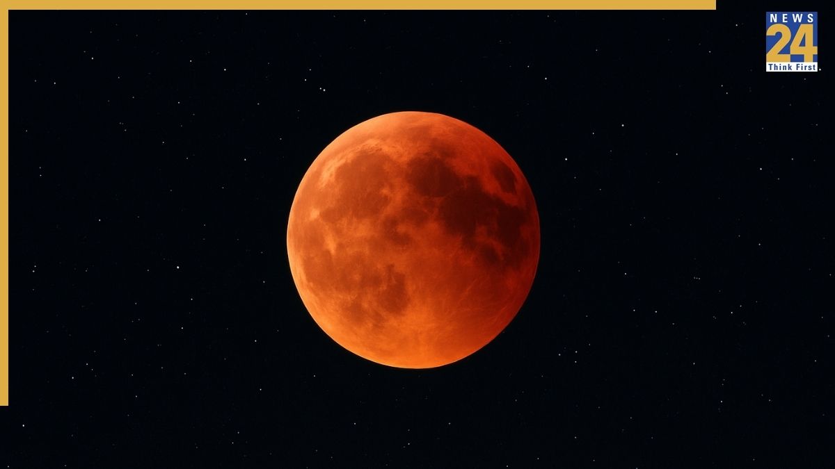 Lunar Eclipse Tomorrow! Where To See It In India And How To Watch? Why ...