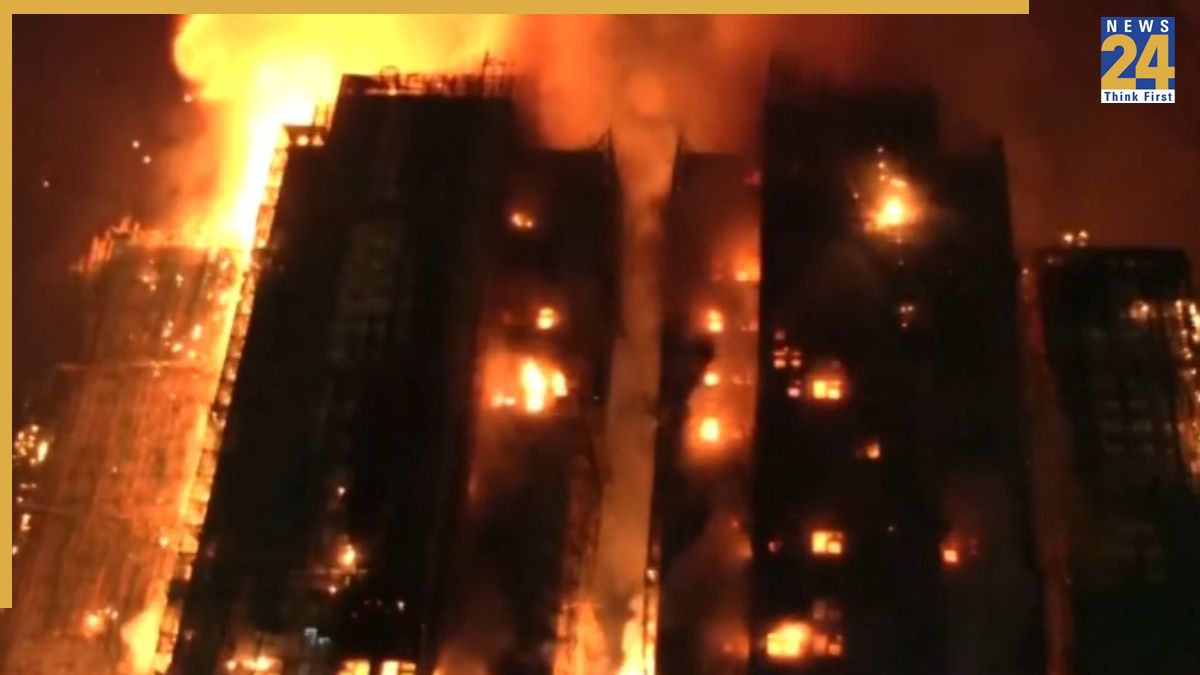 Hong Kong Fire: Massive fire destroys 7 high-rise buildings, killing 13 ...